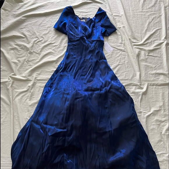 simco | Dresses | Blue Ribbon Styles Simco Size 2 Metallic Blue Length ...